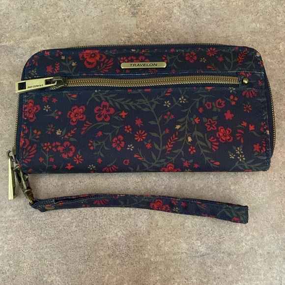 Travelon | Bags | Travelon Nylon Zip Wallet Like New Condition | Poshmark